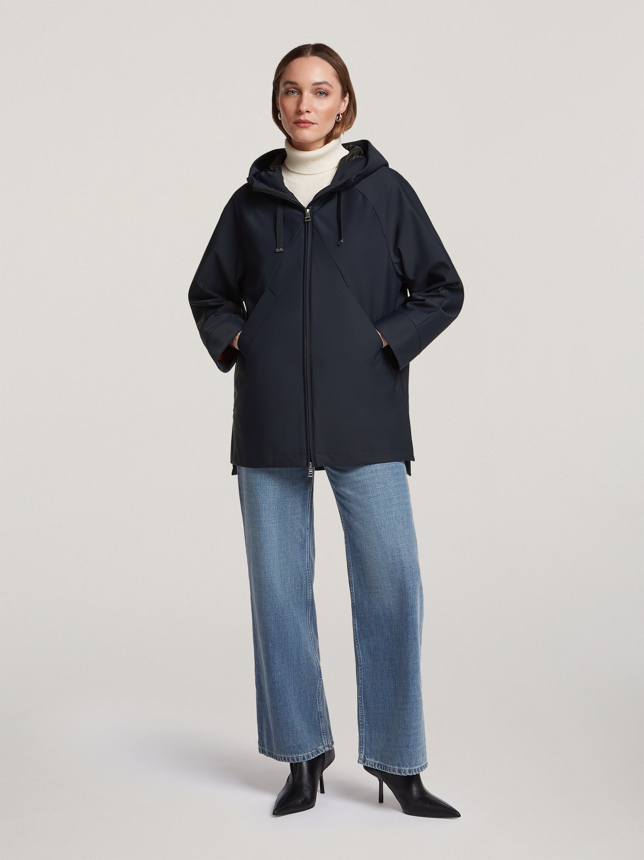 Merle short coat